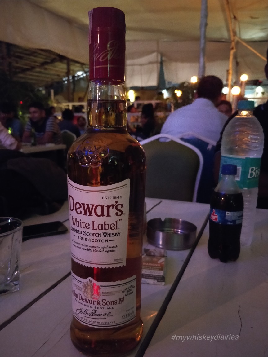 Review : DEWAR’s White Label – Uisce Beatha | My Whisk'e'y Diaries